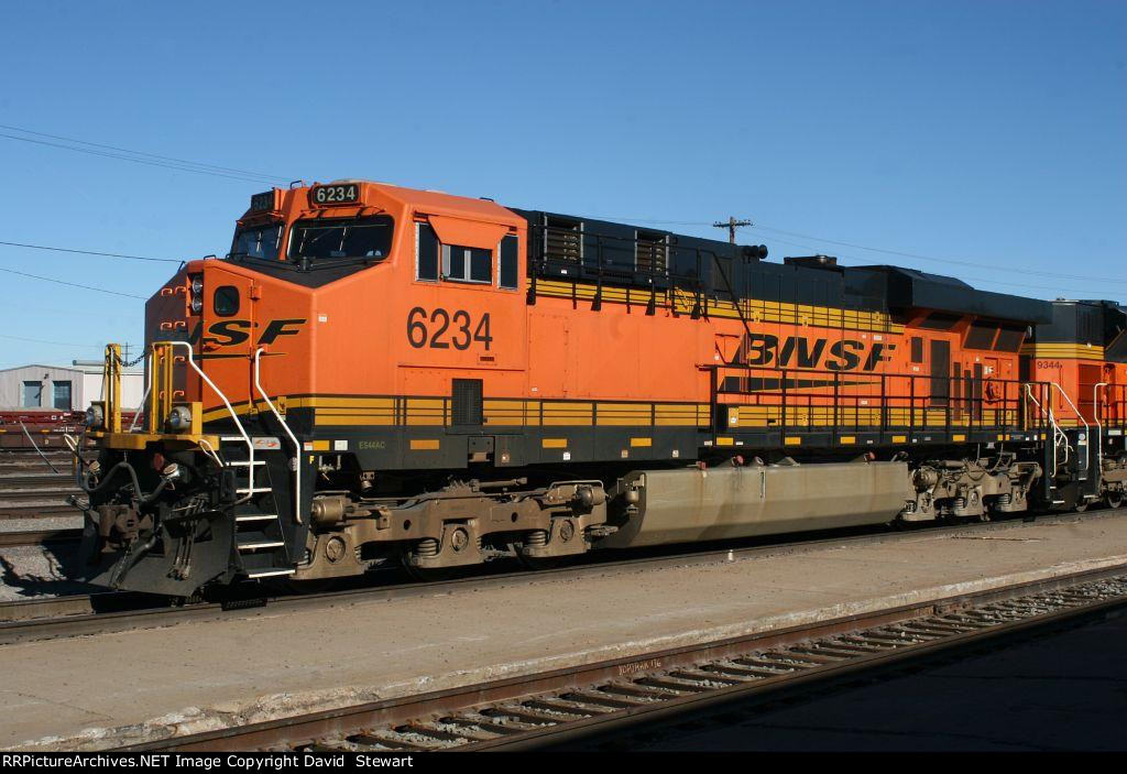 BNSF ES44AC 6234